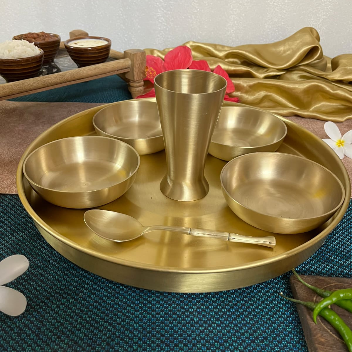 7 Pieces Brass Gujarati Thali Set Matte Finish – Brass Globe