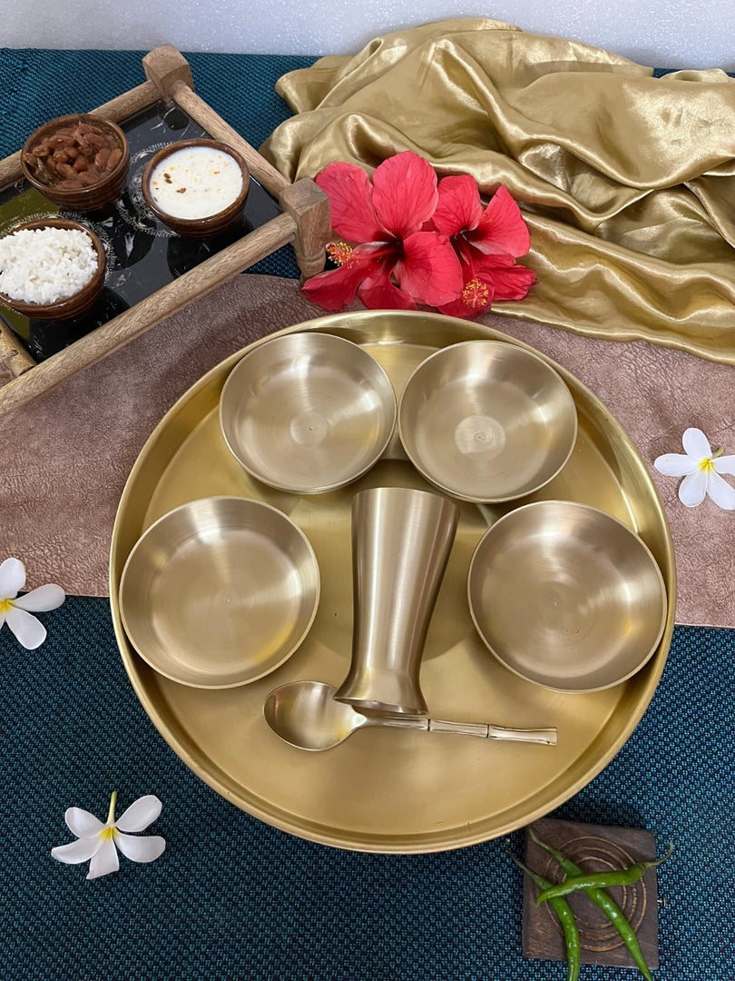 7 Pieces Brass Gujarati Thali Set Matte Finish – Brass Globe