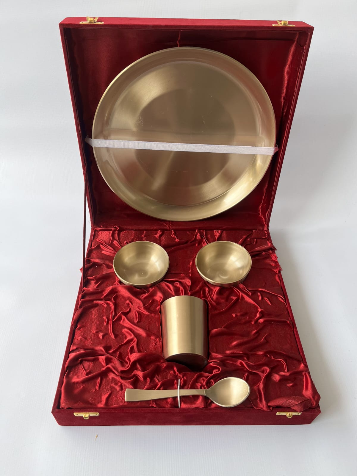 Kansa set with velvet box in matte and glossy finish – Brass Globe